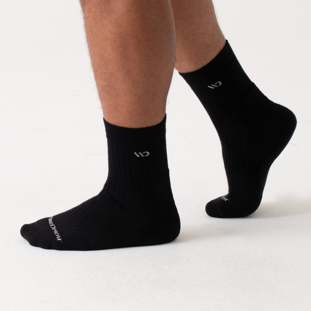 Wide Open Socks Solid Midweight Micro Crew Black (Men's) | Mar-Lou ...